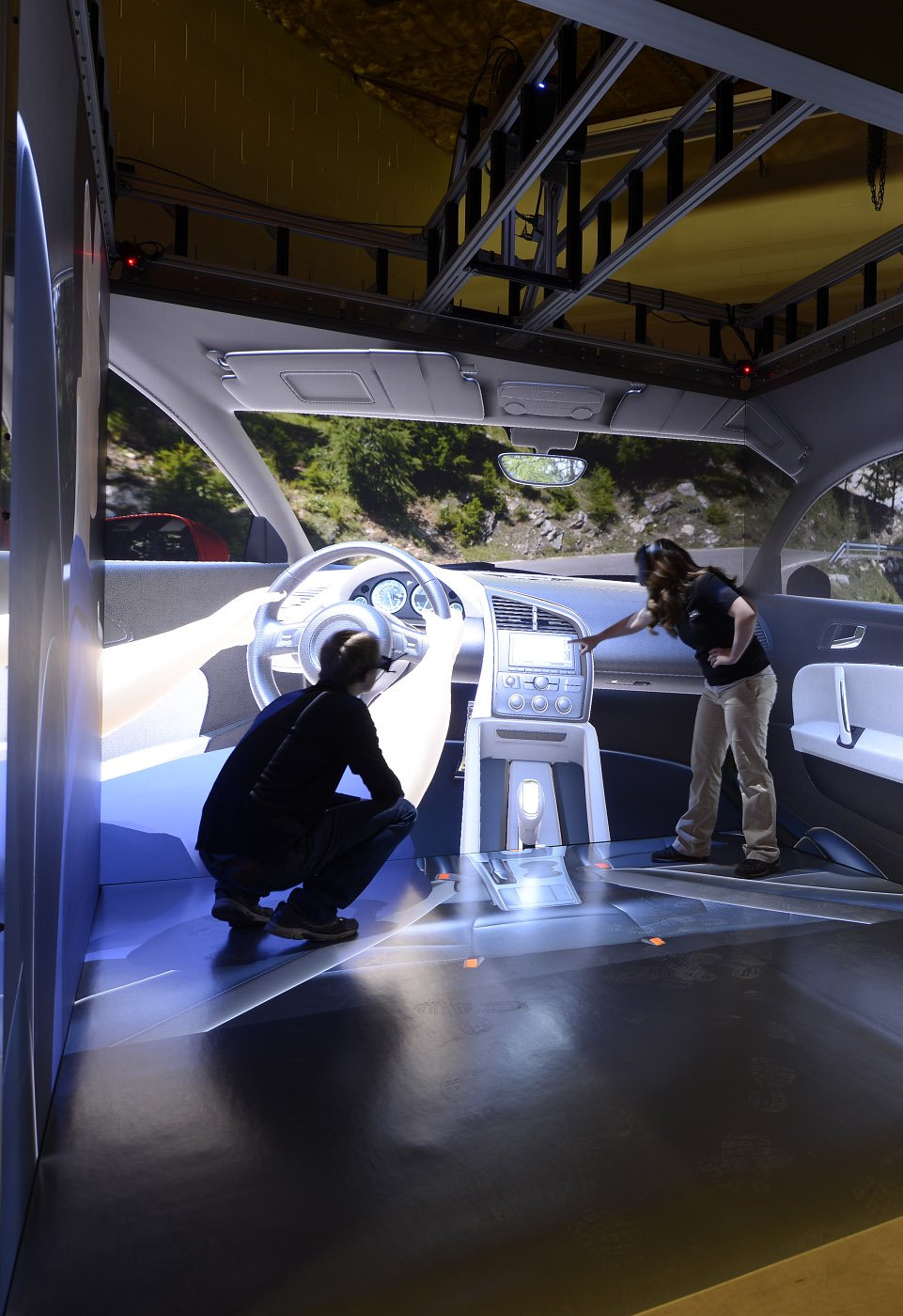 CAVE System | CAVE Automatic Virtual Environment